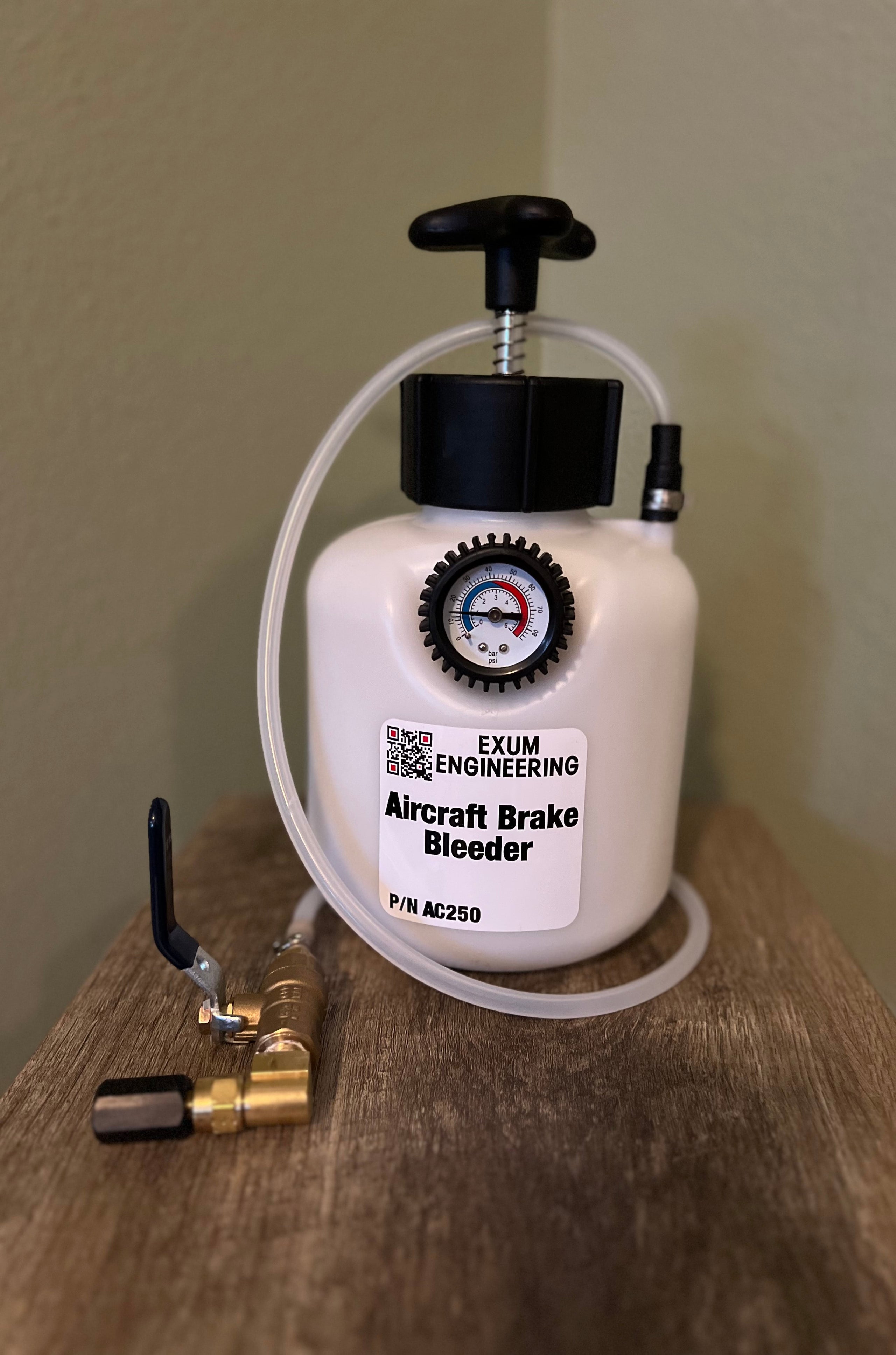 Aircraft Brake Bleeder | Exum Engineering LLC